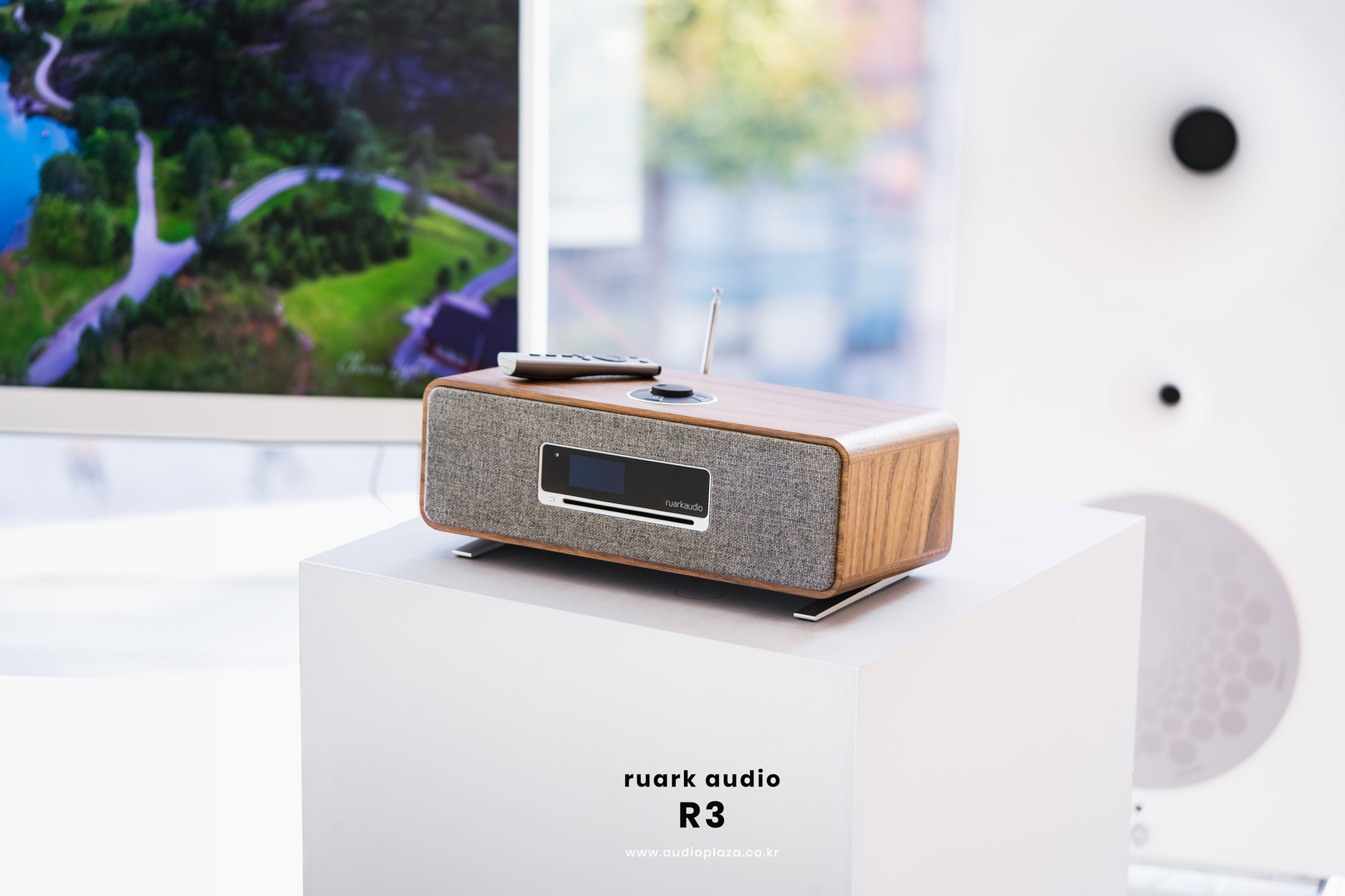 루악오디오 R3 - 라이프스타일 오디오 시장을 뒤엎는 역대급 성능과 가격의 마술 - DDOMAG: 두두오 x 하이파이매거진
